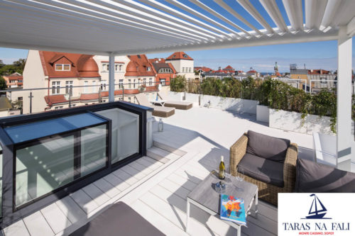 Inspiración: Claraboya cúbica en la Riviera polaca - Glazing Vision Europe